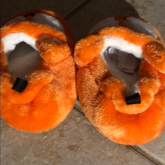 Shoes | Nwt Oh So Cute Fox Slippers | Poshmark